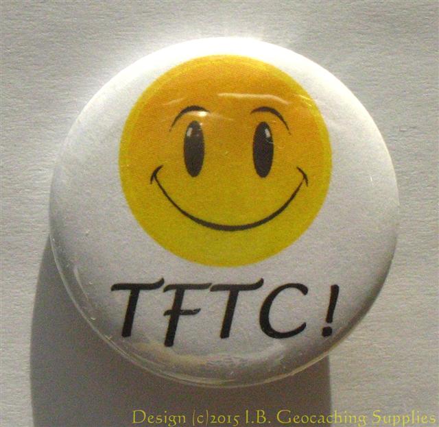 Geocaching Button Badges - TFTC 3D Smiley (White Background)